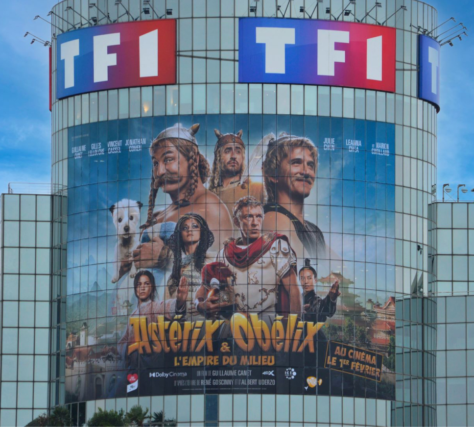TF1 LIVE ACCOMPAGNE LA SORTIE ÉVÉNEMENT D’« ASTÉRIX ET OBÉLIX : L ...