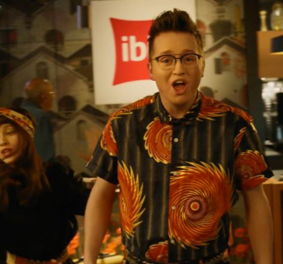 IBIS DONNE DE LA VOIX AVEC THE VOICE | TF1PUB